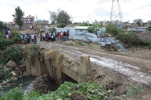 Jubilee steals thunder from Kidero in the reopening of Kayole road by ...