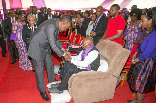 Uhuru publicly endorses Ruto to succeed him – Nairobi News