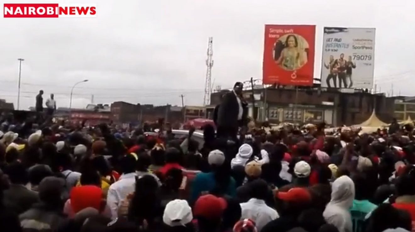 Waititu cuts short speech after being heckled by crowd – VIDEO ...