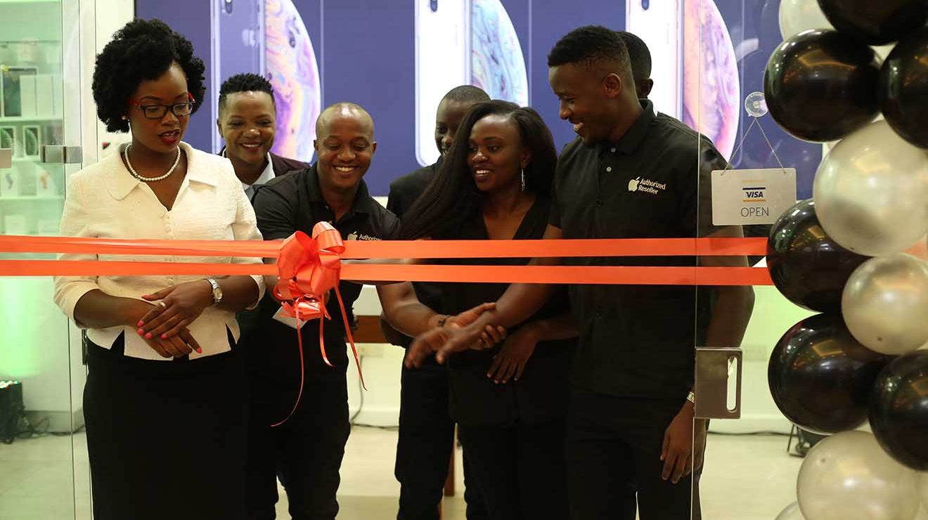 iWorld revamps Westgate store with more focus on online buyers ...