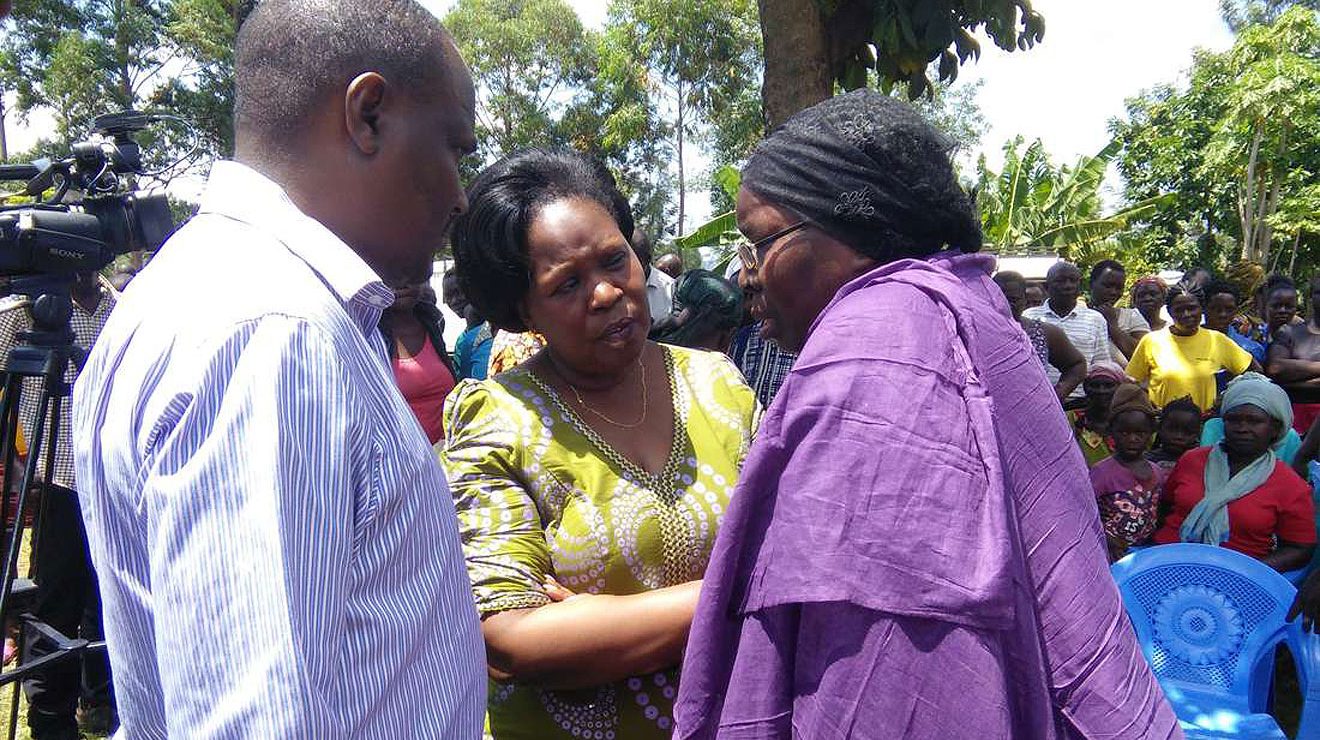 Forget it: Ken Okoth’s family speaks on plans for ‘banana trunk’ burial ...