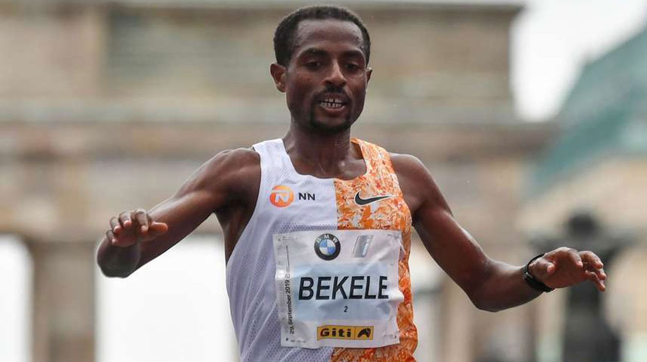 Kipchoge’s marathon world record proves too close, yet too far for ...