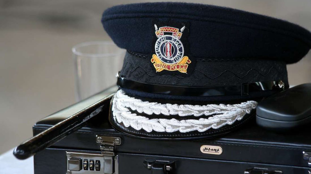 Police officers on the spot for not wearing caps while on duty ...