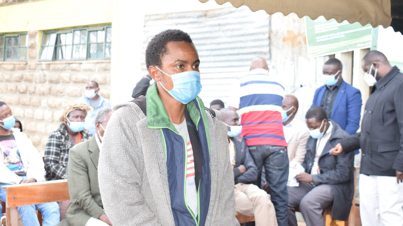 Man charged with snatching phone inside matatu – VIDEO – Nairobi News