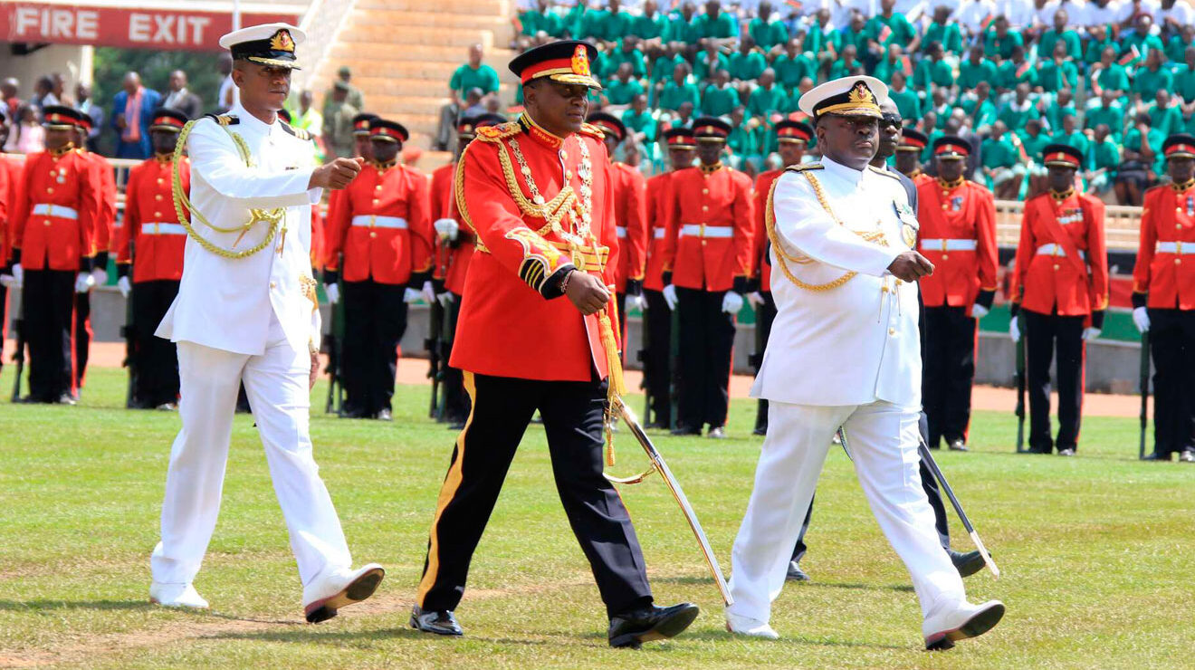 Uhuru Kenyatta to receive KDF farewell on Friday – Nairobi News