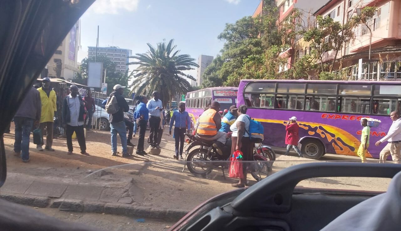 Double M buses block Kencom stage in turf wars with Super Metro ...