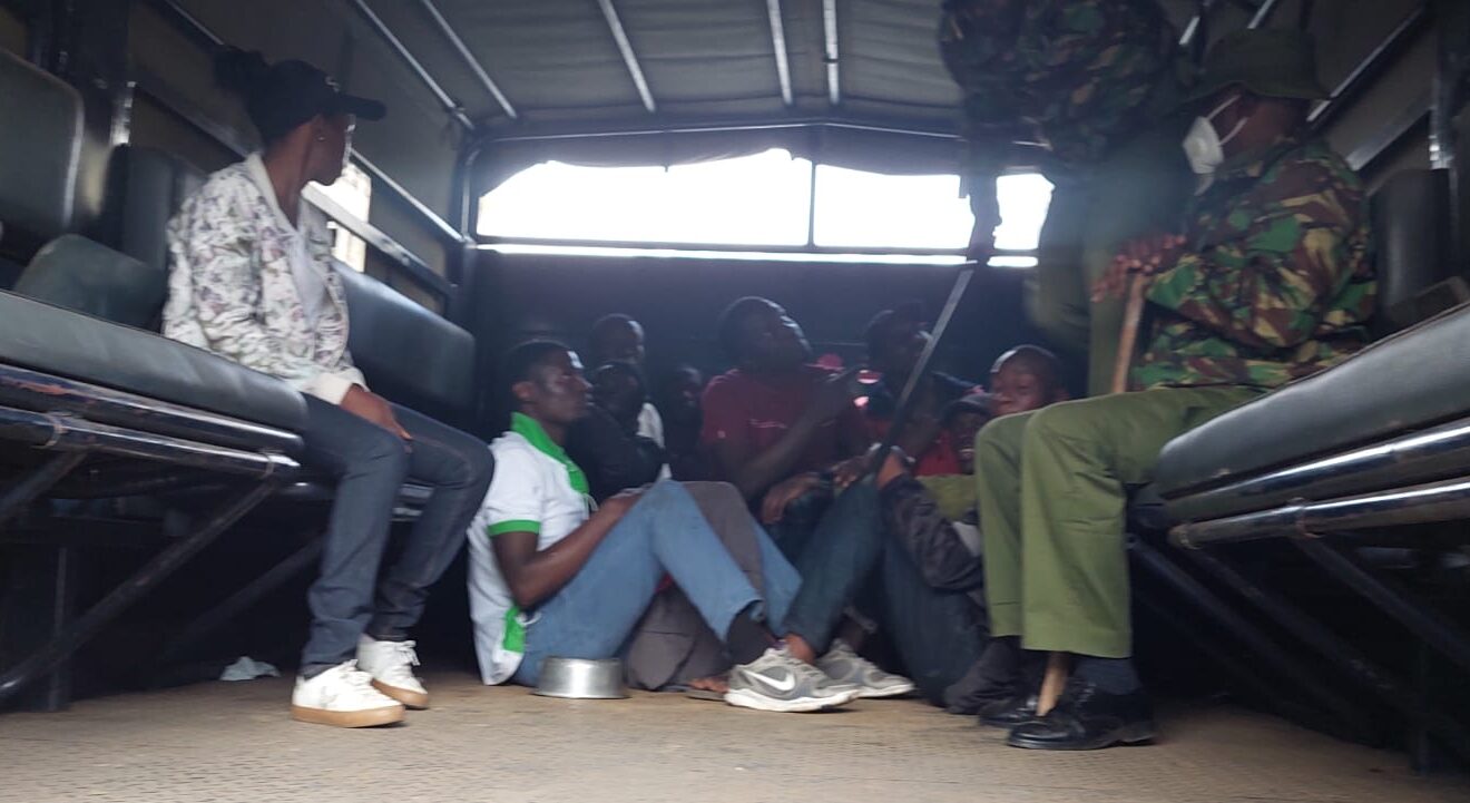 Maandamano! Calm in Mombasa, running battles, teargas in Nairobi ...