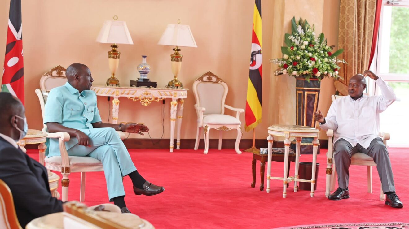 Could Museveni be plotting a Ruto, Uhuru handshake? – Nairobi News